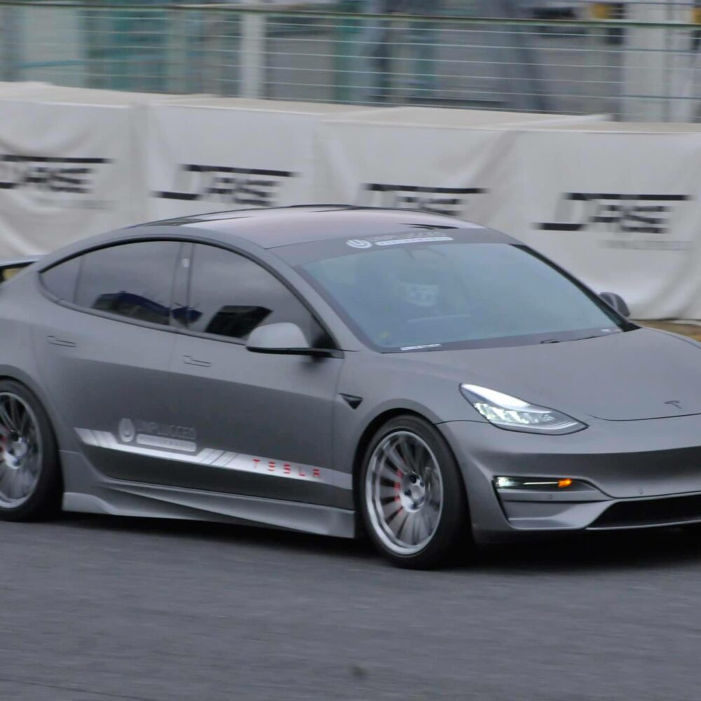 MODEL 3 Ascension-Rドライカーボン製リアウィング by VOLTEX - Unplugged Performance